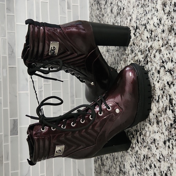 GBG Los Angeles | Shoes | New Shiny Plum Purple Gbg Chunky High Heel ...